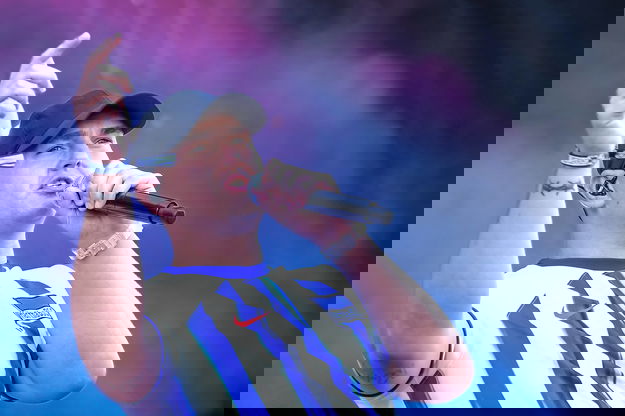 Luvre47: Neue Single „0800 8001019“ begeistert | KISS FM